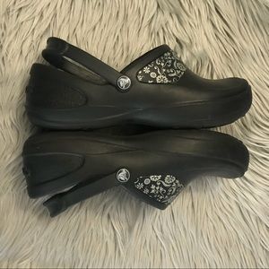 CROCS | Shoes | Crocs Mercy Convertible Work Clogs Black Silver | Poshmark